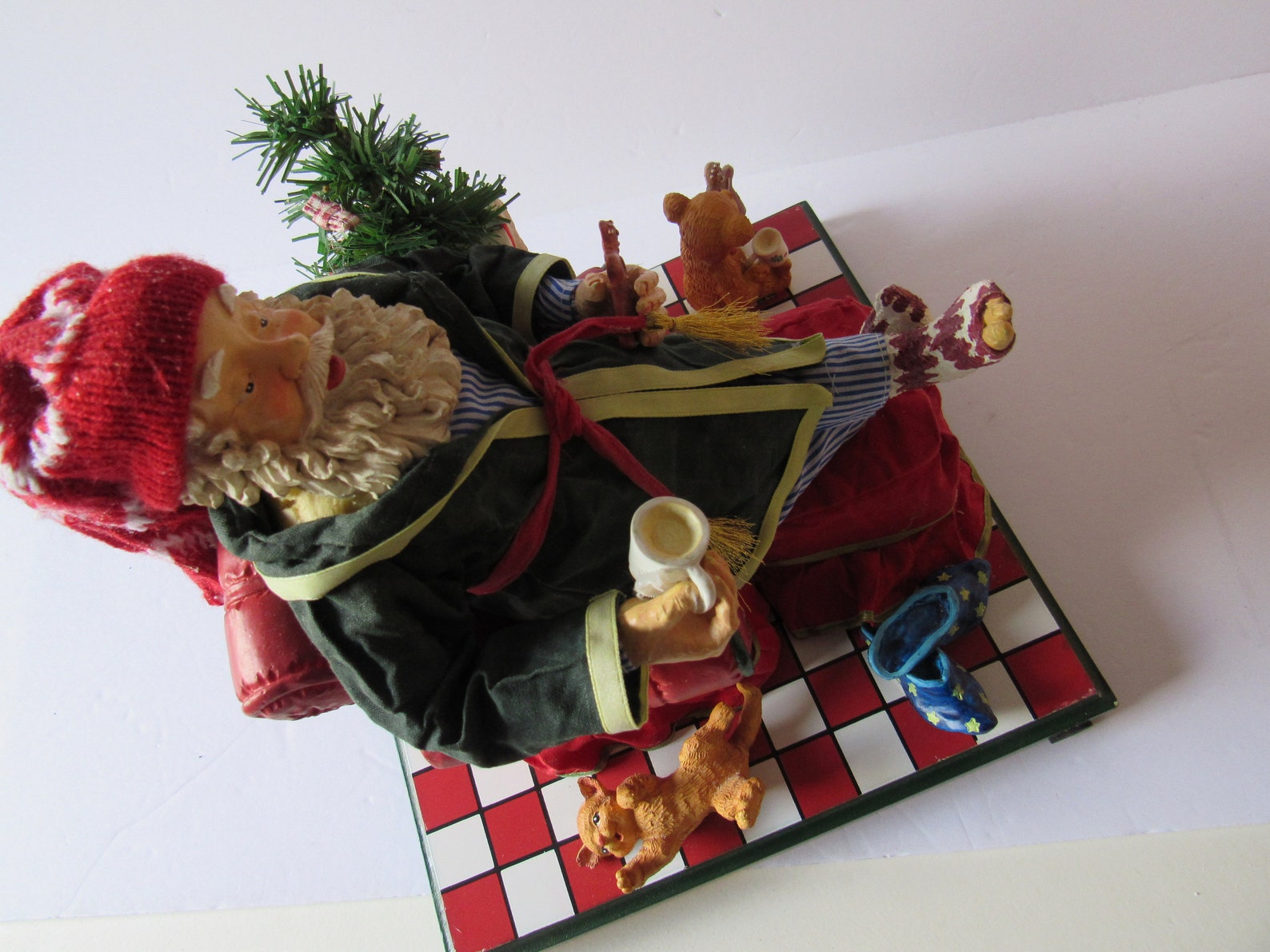 Vintage Christmas Tabletop Santa Holiday Workshop - Etsy