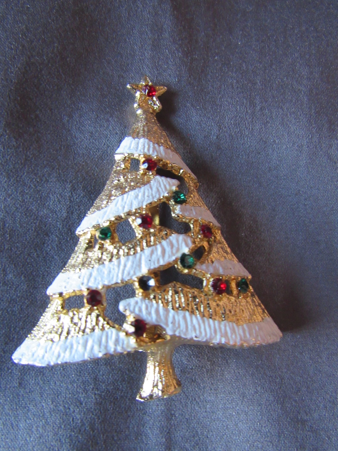 Vintage, Christmas Tree, Christmas Jewelry, Pin/brooch, Gold Tone ...