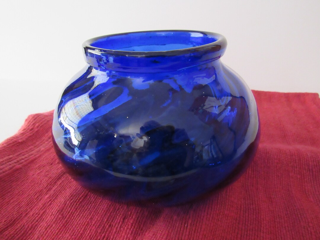 Vintage Cobalt Blue Mexican Glass Bowl, Hand Blown Swirl, 1950s - Etsy
