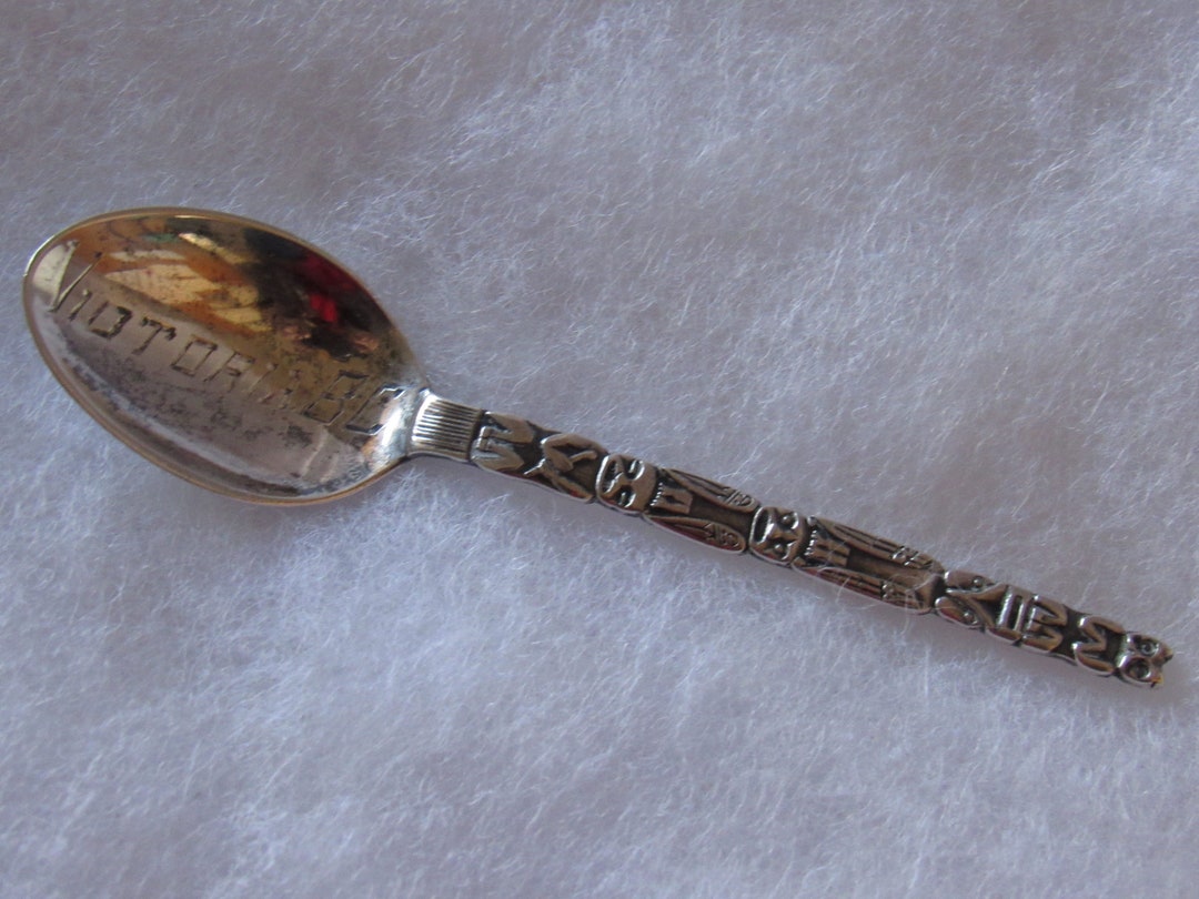 Souvenir Spoon, Sterling Silver Spoon, 3 & 3/4 Long, Victoria British ...