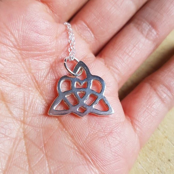 Trinity Heart - Etsy