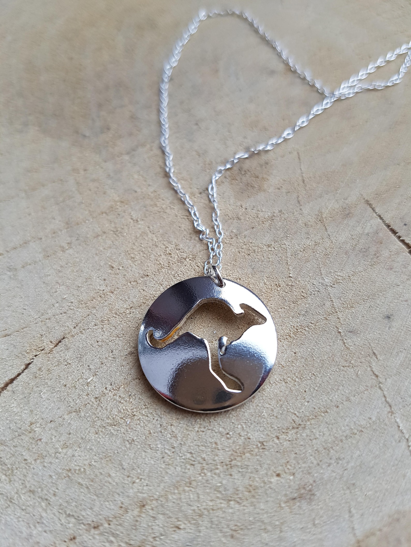 Kangaroo Necklace in Sterling Silver - Etsy UK