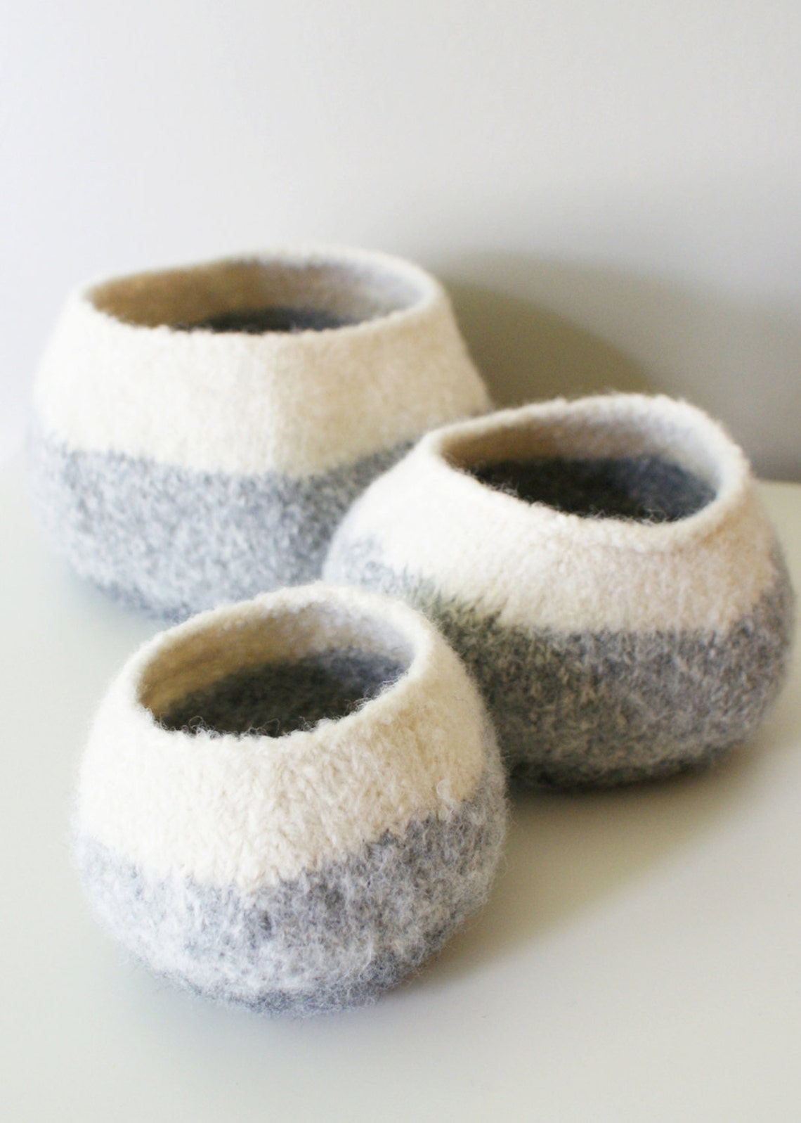 DIY Knitting PATTERN Knit Wool Felt Graduated Ombre Pods / - Etsy