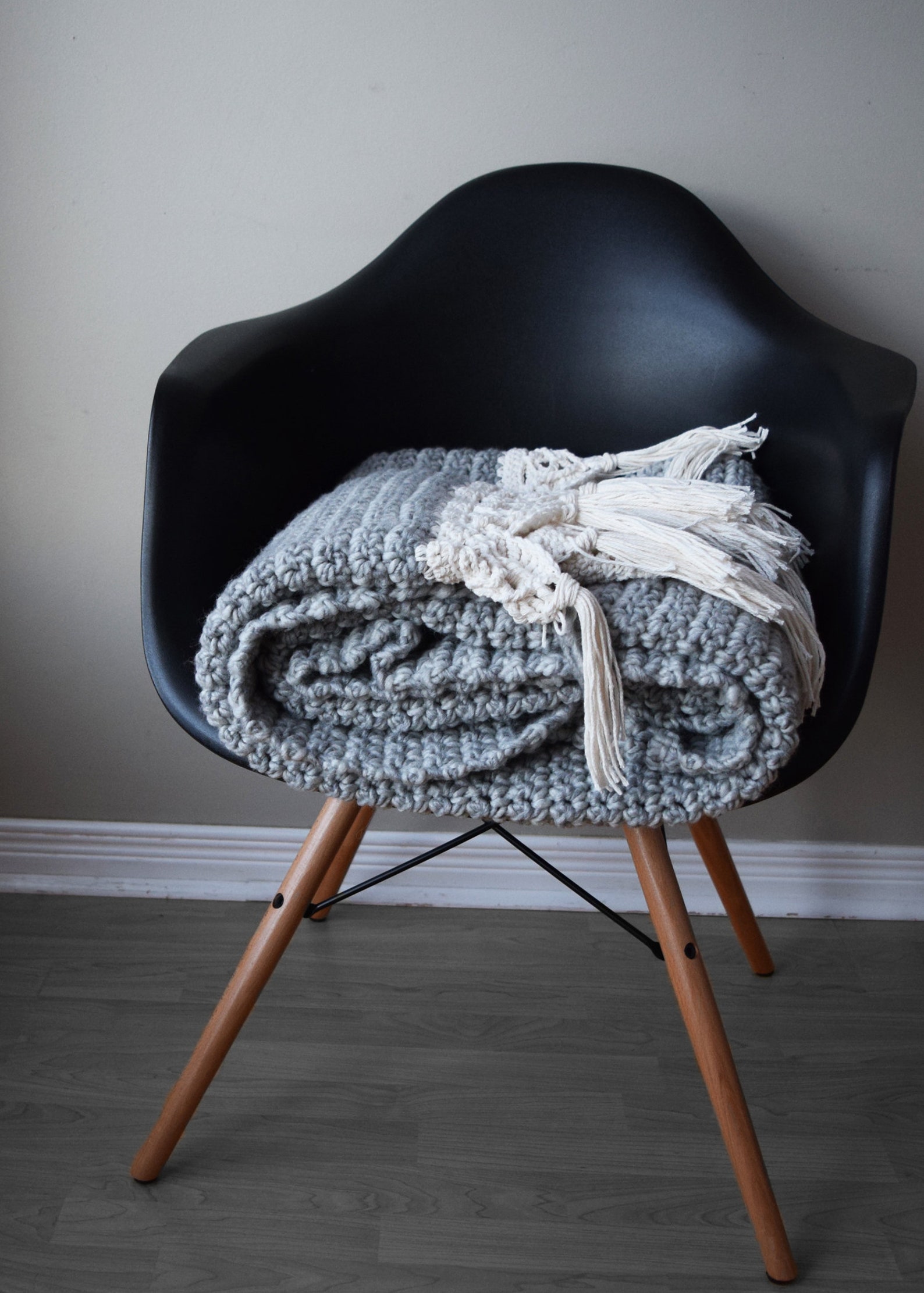 DIY Crochet PATTERN Crochet Macrame Edged Blanket 2019001: - Etsy