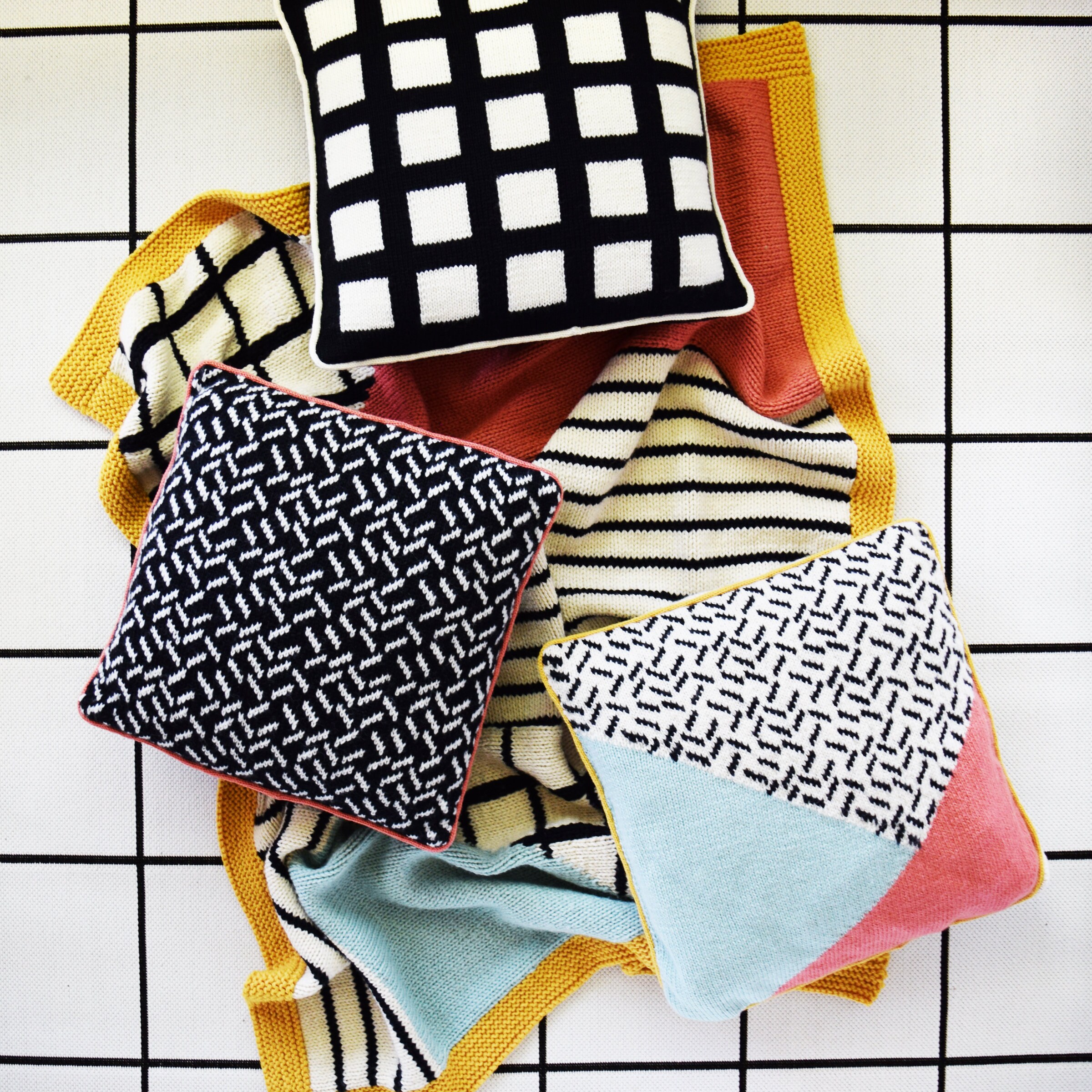 DIY Knitting PATTERN What's Your Angle Knit Pillow - Etsy Canada