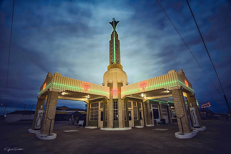 Art Deco Gas, Route 66 Gas Station, Conoco Gas, Conoco Tower, Retro ...