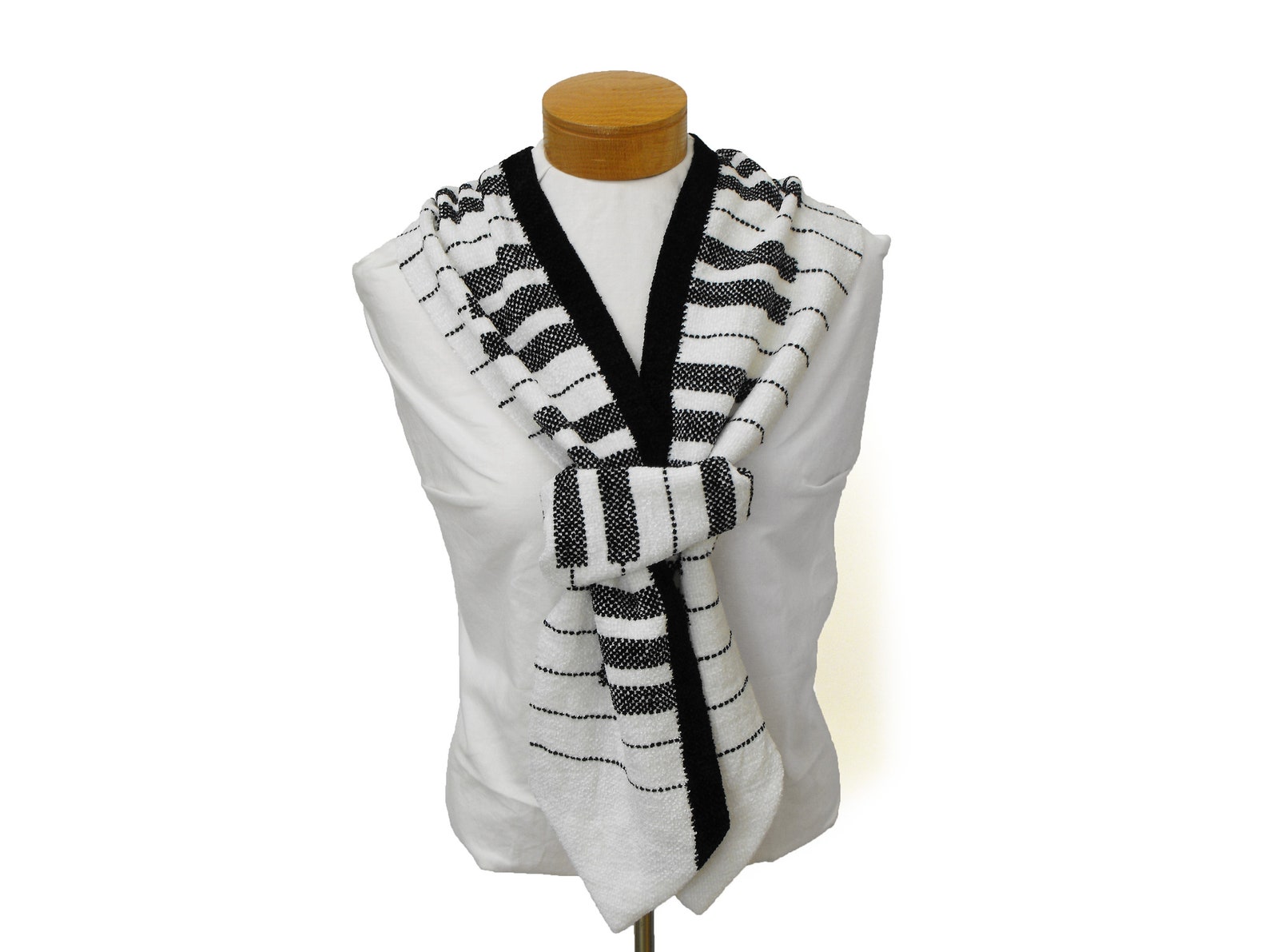 Piano Scarf Handwoven, Piano Key Scarf Music, Black and White Scarf ...