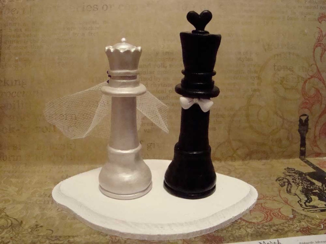Customized Chess Piece Cake Topper - Etsy