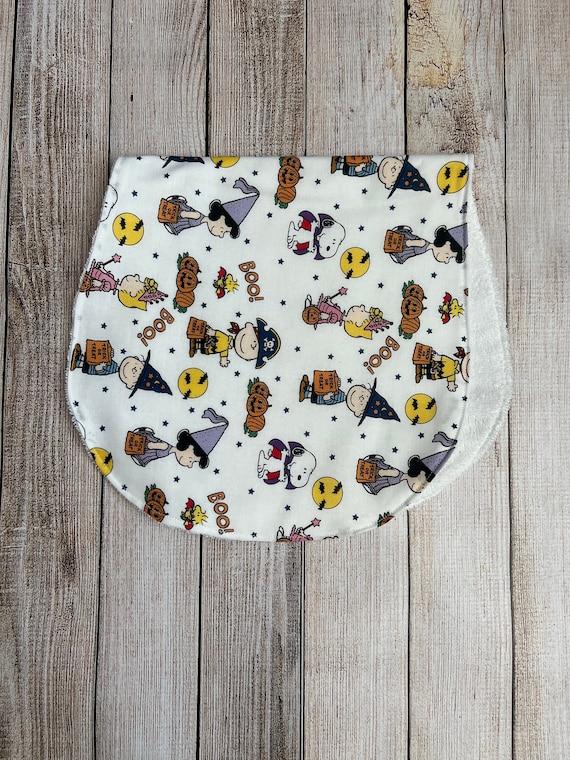 Halloween Charlie Brown/snoopy Burp Cloth - Etsy