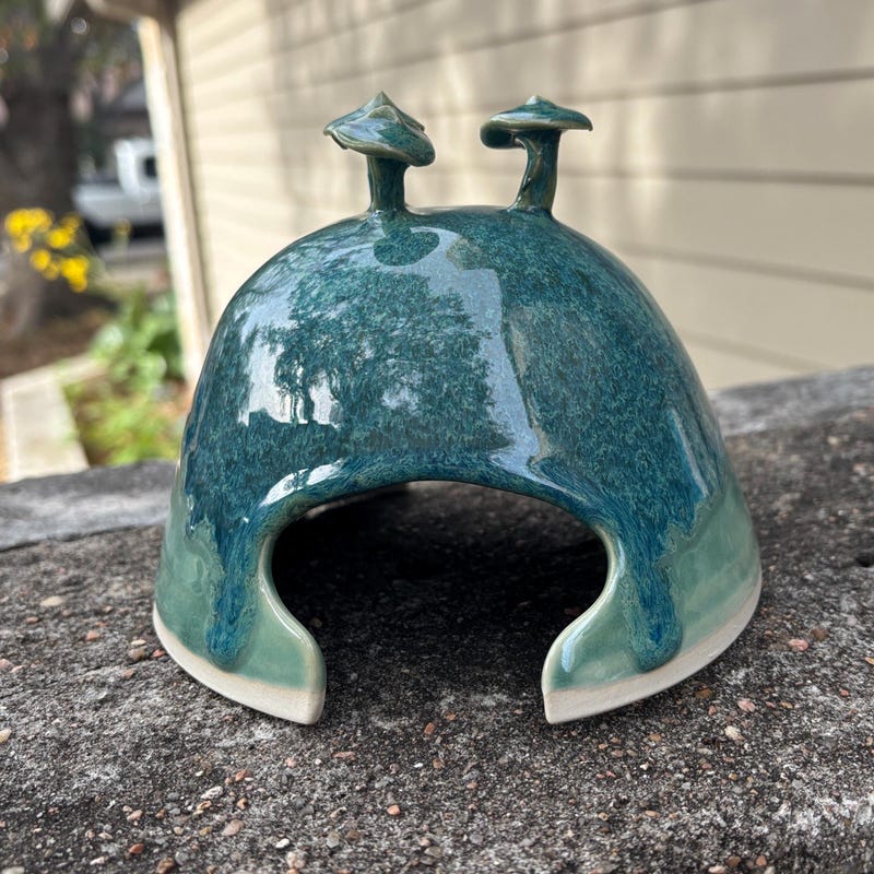 Frog Pottery House - Etsy