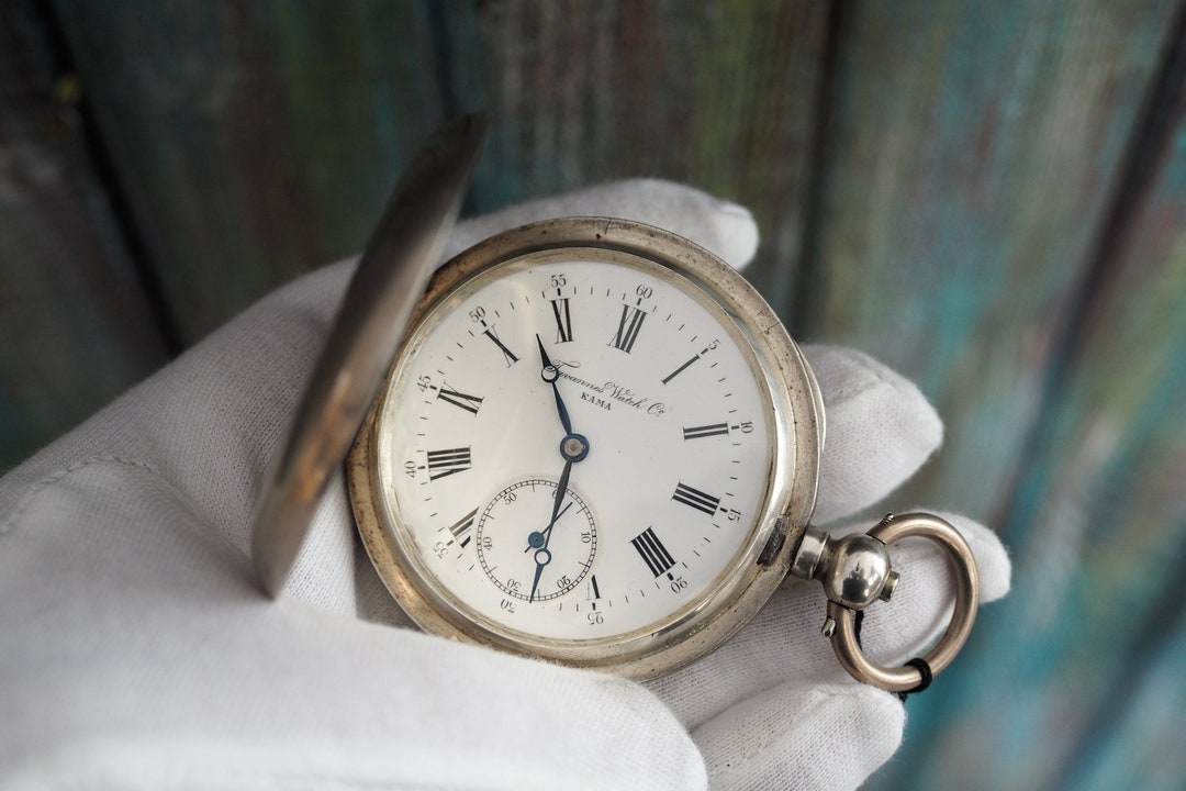TAVANNES WATCH Co. - Antique Swiss Made Key Winding Pocket Watch - 0. ...