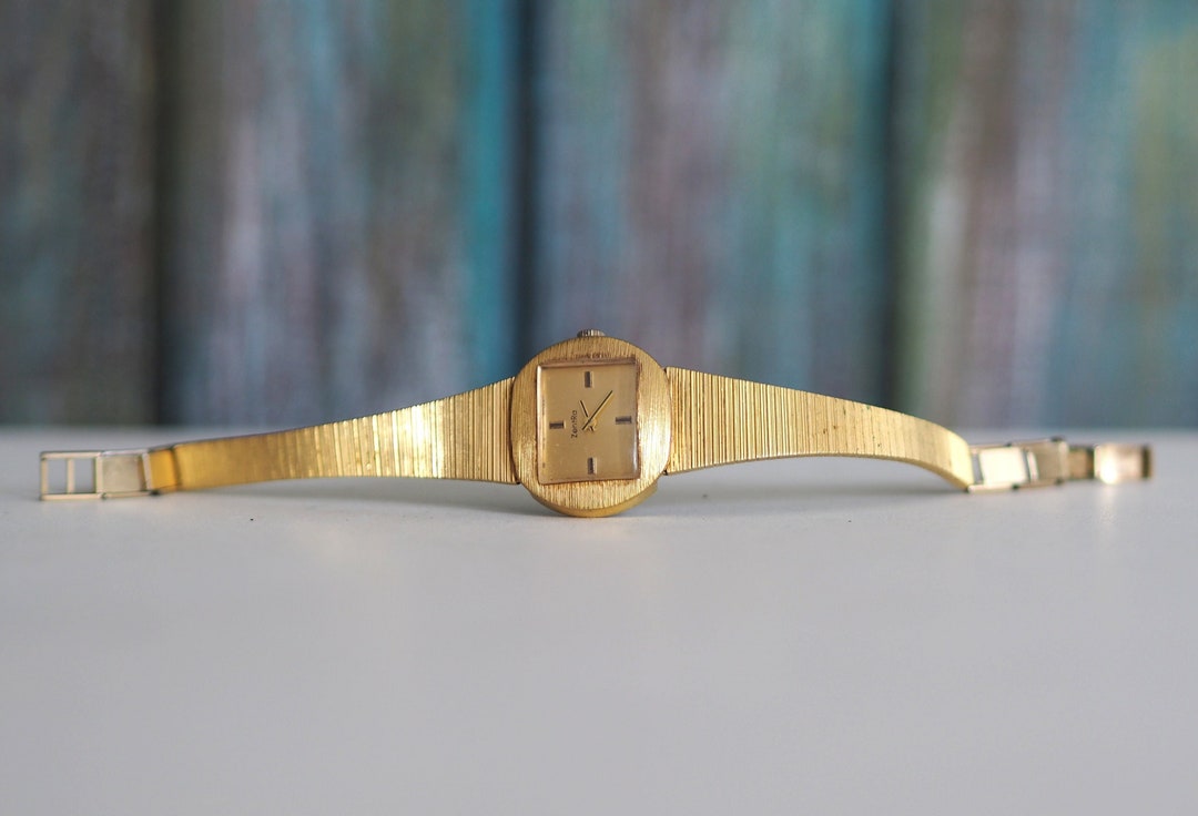 German Women's Watch Zentra 1970's ,. Vintage Mechanical Wind up Women ...