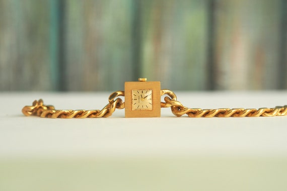 ADORA - tiny Vintage German mechanical wind up Ladi… - Gem