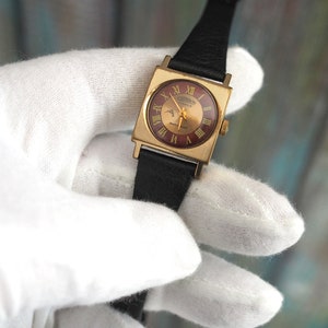 CORNAVIN Vintage Mechanical Wind up Women's Watch - Etsy