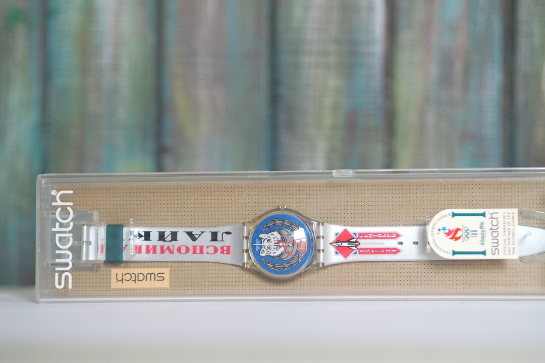 SWATCH SPACE Dog LAIKA Gk 200 Swiss Made Watch Swatch , Mint Condition ...