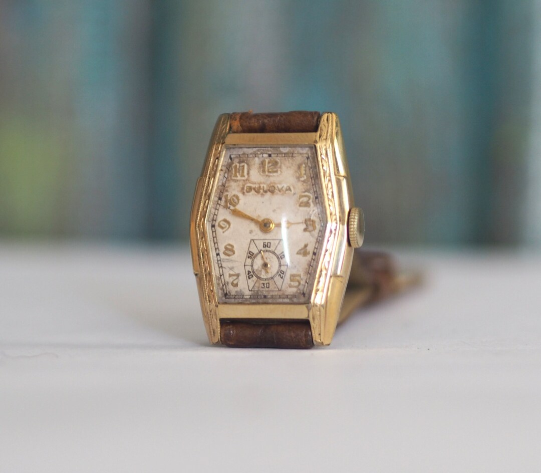 Bulova Watch Co, Cal.10an, U.S.A Ref.9086208 Art Deco Mechanical Wind ...