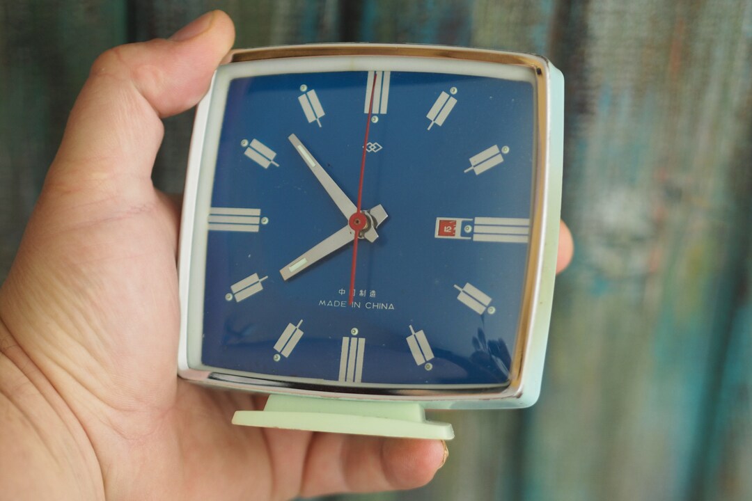 Shanghai Clock - 1970's Vintage Shanghai Space Age Alarm Clock, Vintage ...