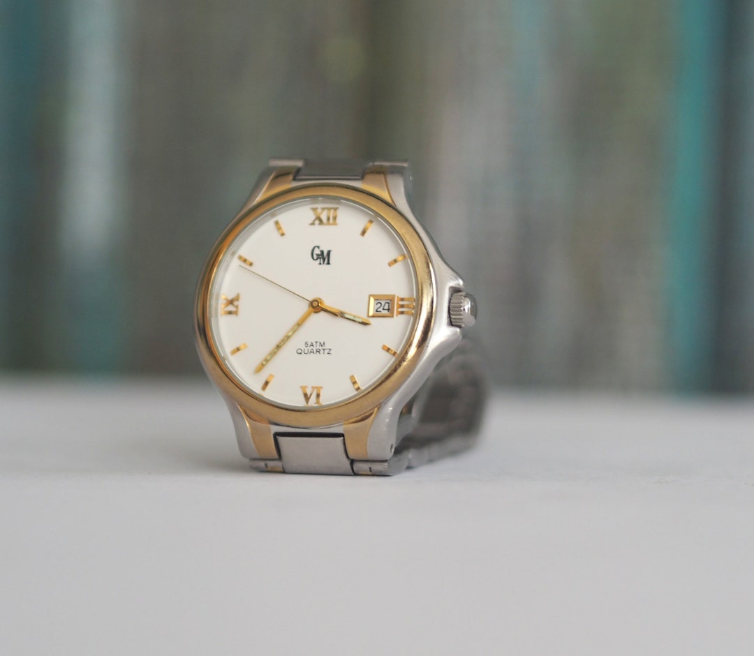GM Quartz Men's Watch - Etsy Canada