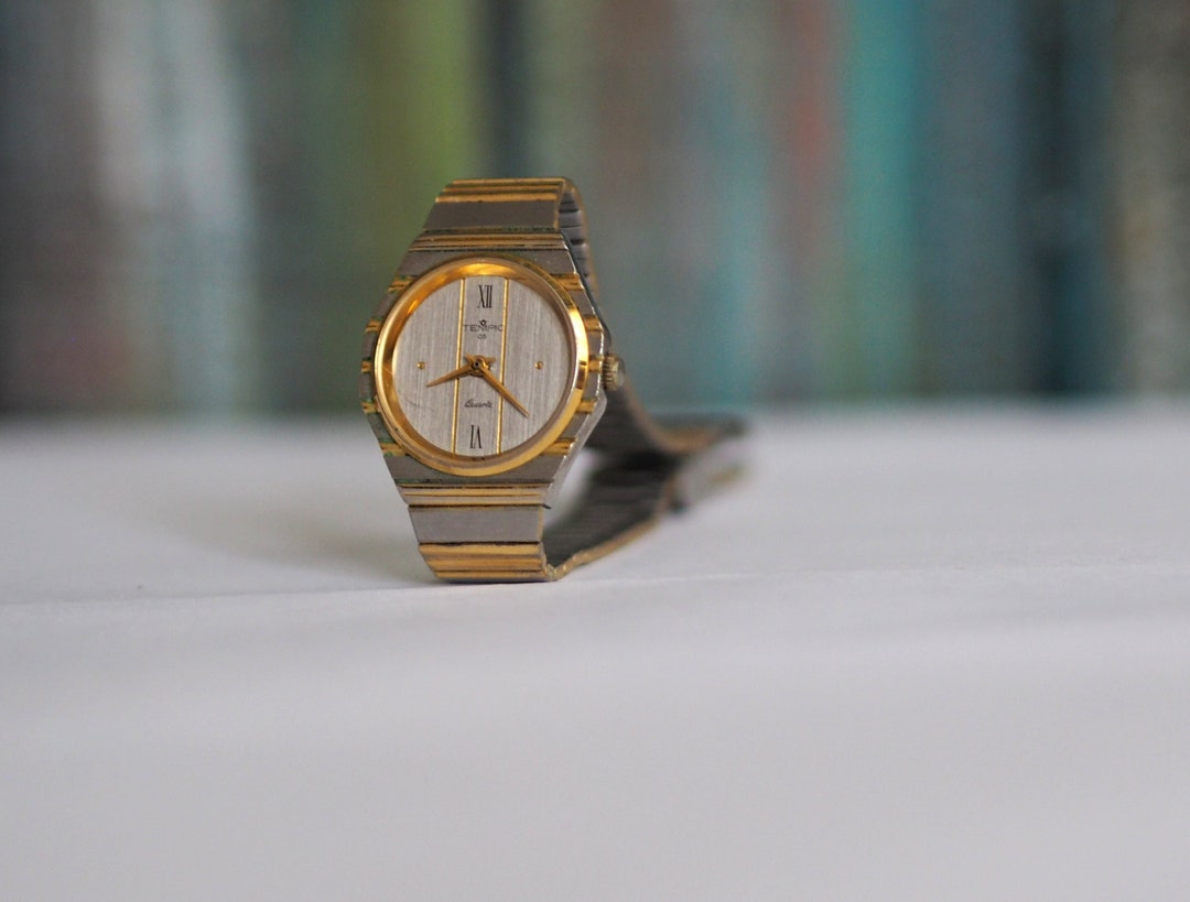 TEMPIC - 1980's German Quartz Women's Watch, Vintage Quartz Women's ...