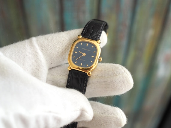 LEONARD - Swiss made quartz women's watch - Gem