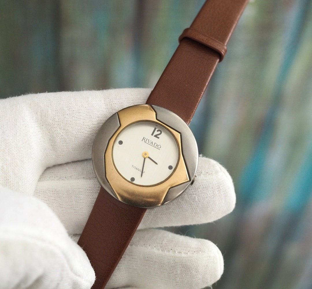Rivado Titanium - Quartz Women's Watch, Titanium Case - Etsy