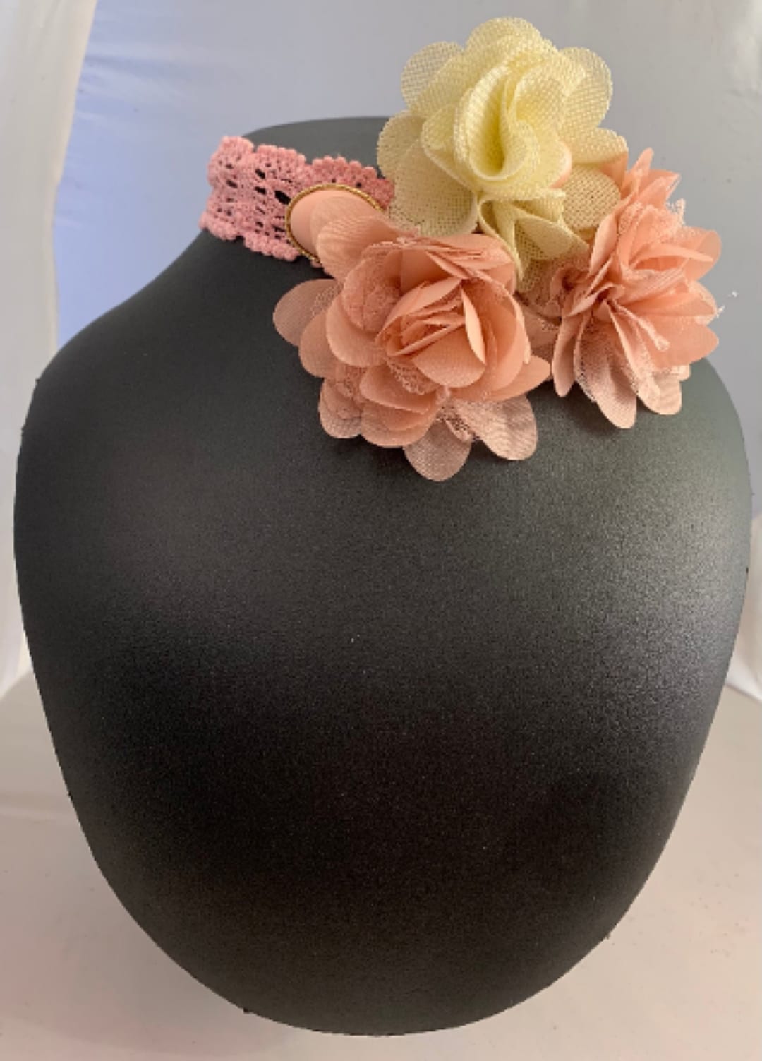Collier ras du cou rose avec fleurs en tissu et dentelle avec chaîne ou ...