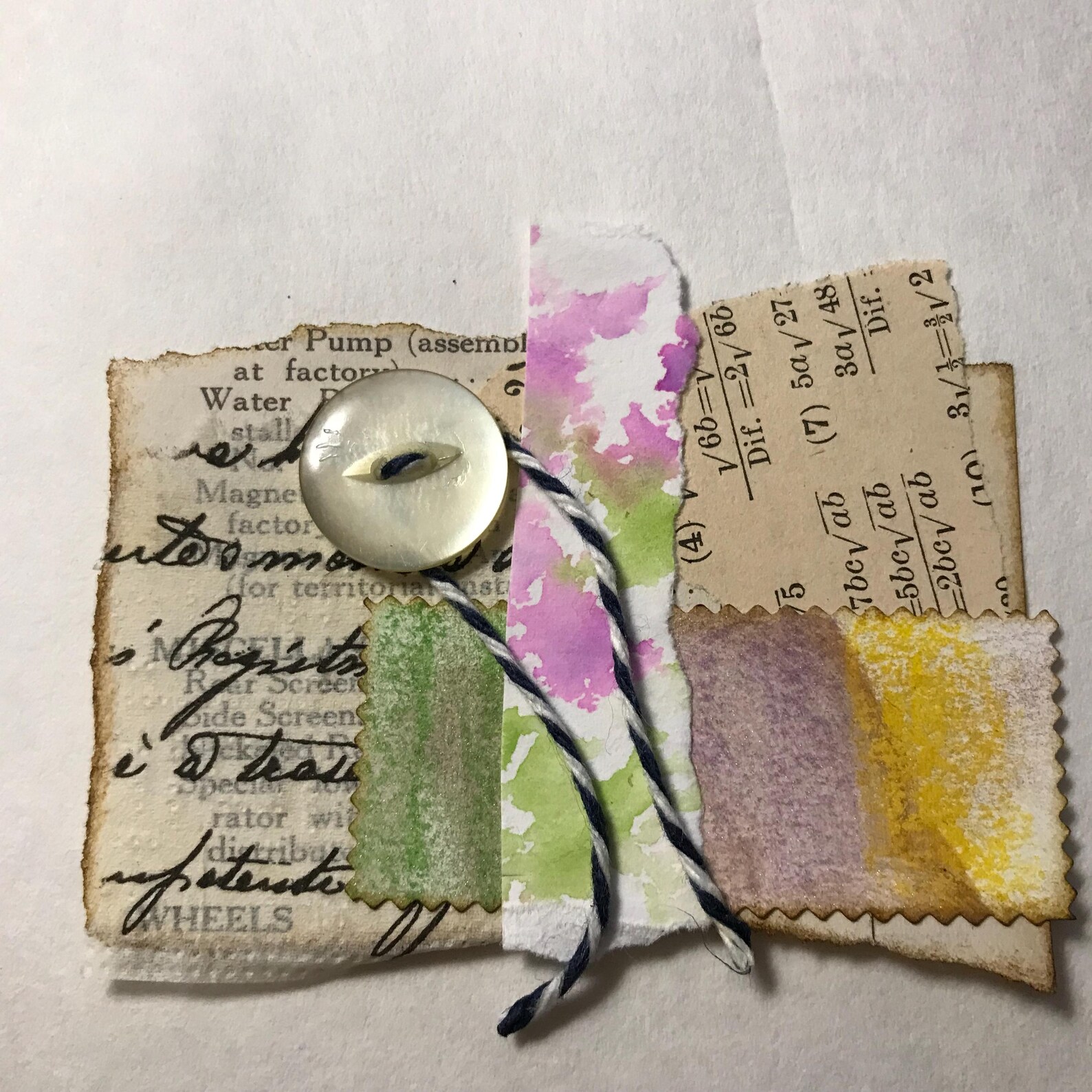 Junk Journal Paper Clusters Buttons Lace 4 Pieces - Etsy