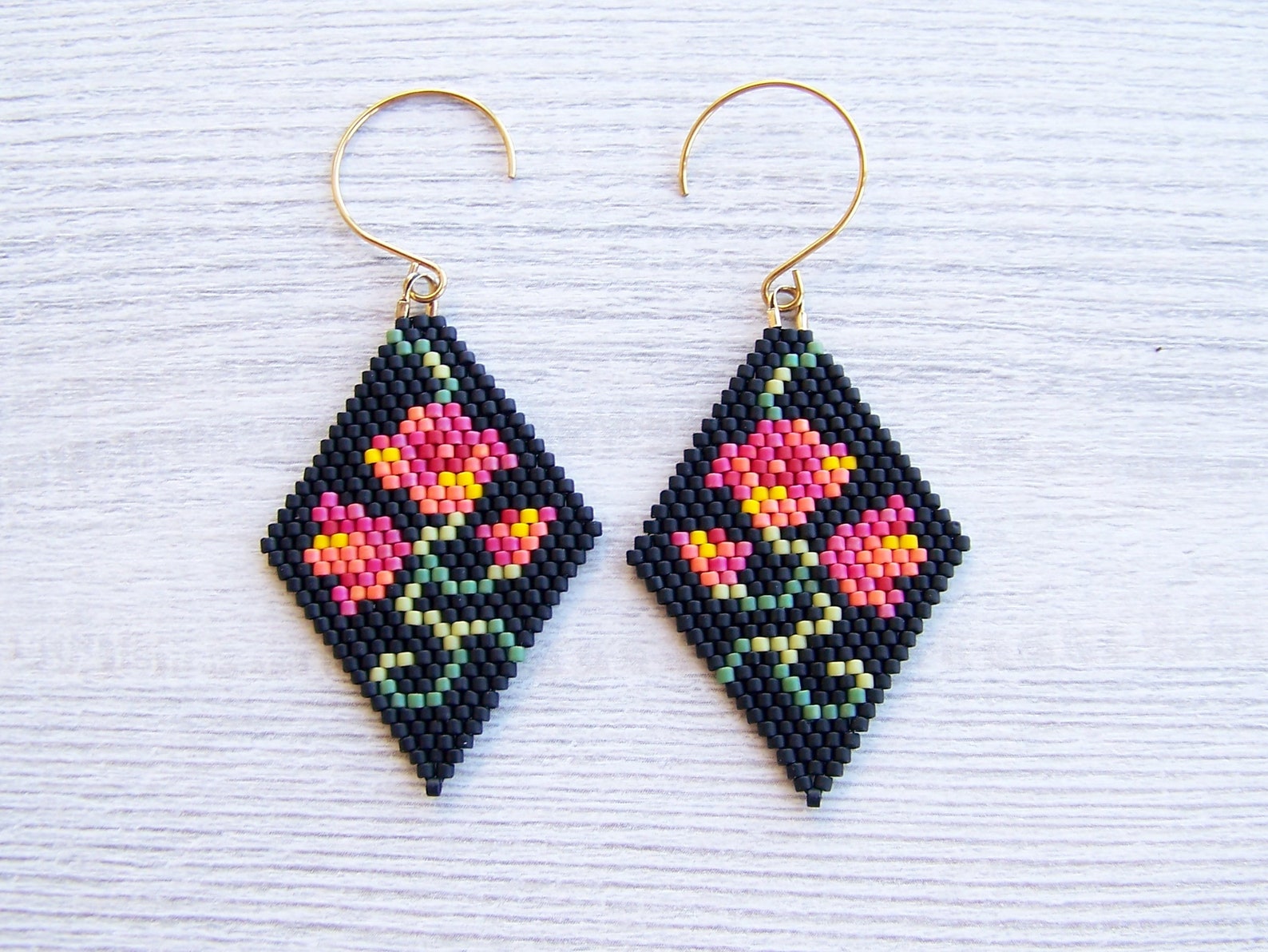 Red Flowers Diamond Shaped Bead Rhombus Earrings, Boho Earrings, Beaded ...