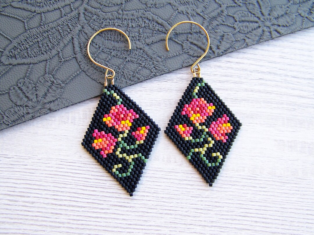 Red Flowers Diamond Shaped Bead Rhombus Earrings, Boho Earrings, Beaded ...