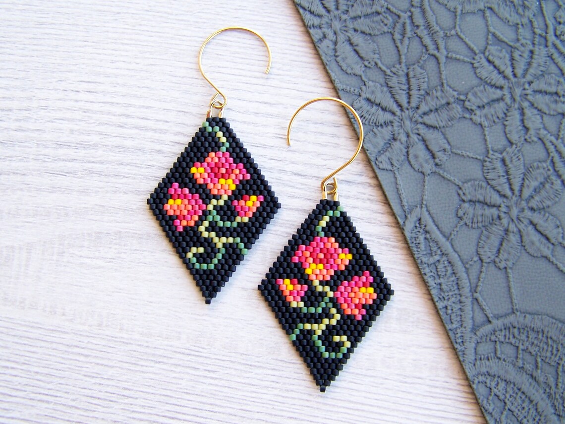 Red Flowers Diamond Shaped Bead Rhombus Earrings, Boho Earrings, Beaded ...