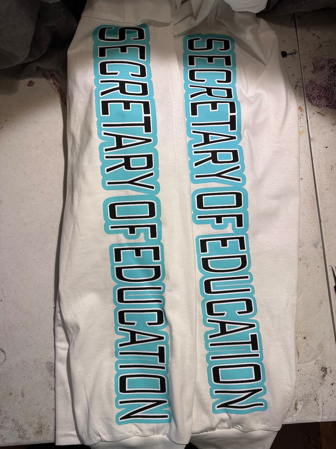 Idiocracy Secretary Cabinet Shirt - Etsy