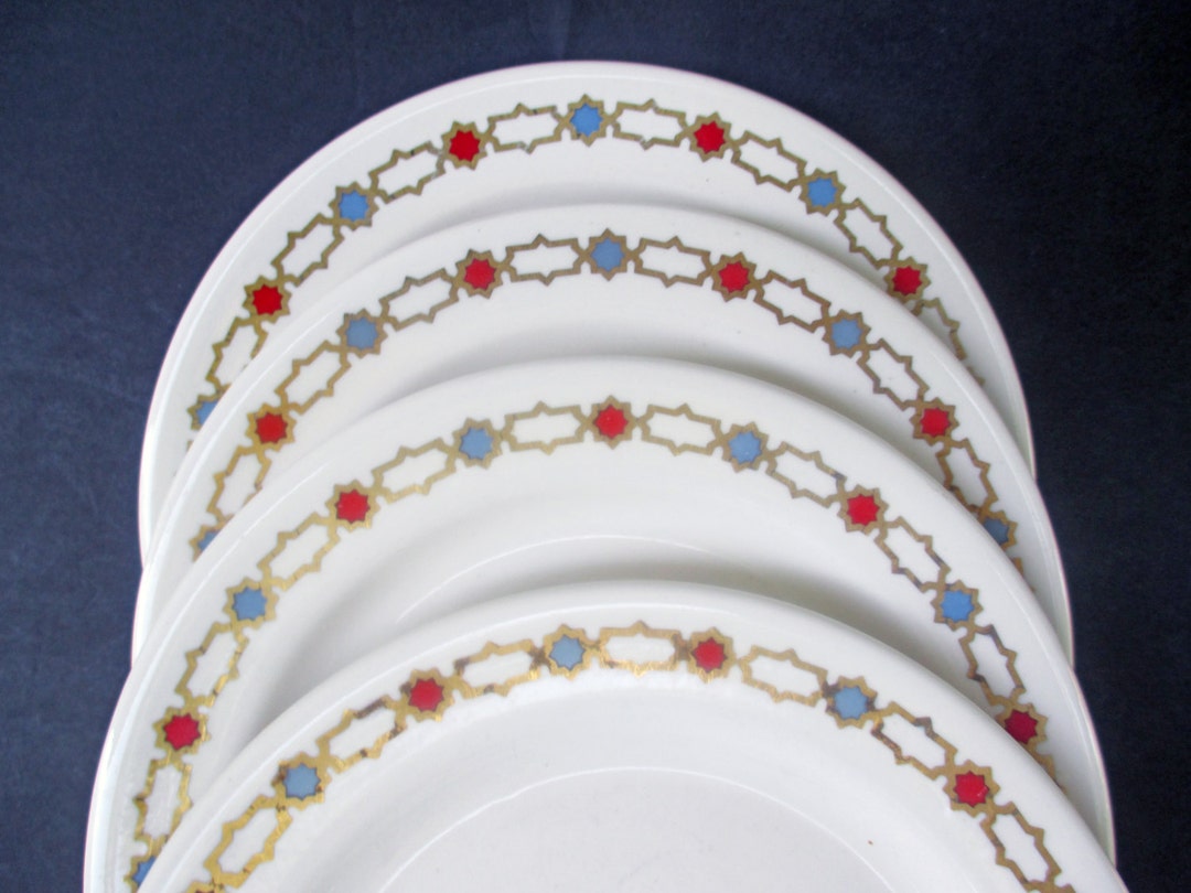 Sterling China Restaurant Ware - Medallion, Gold Bracelet Trim With ...