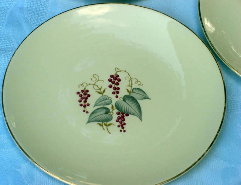 Edwin Knowles Accent Shape Vintage Pattern Grapes Bread - Etsy