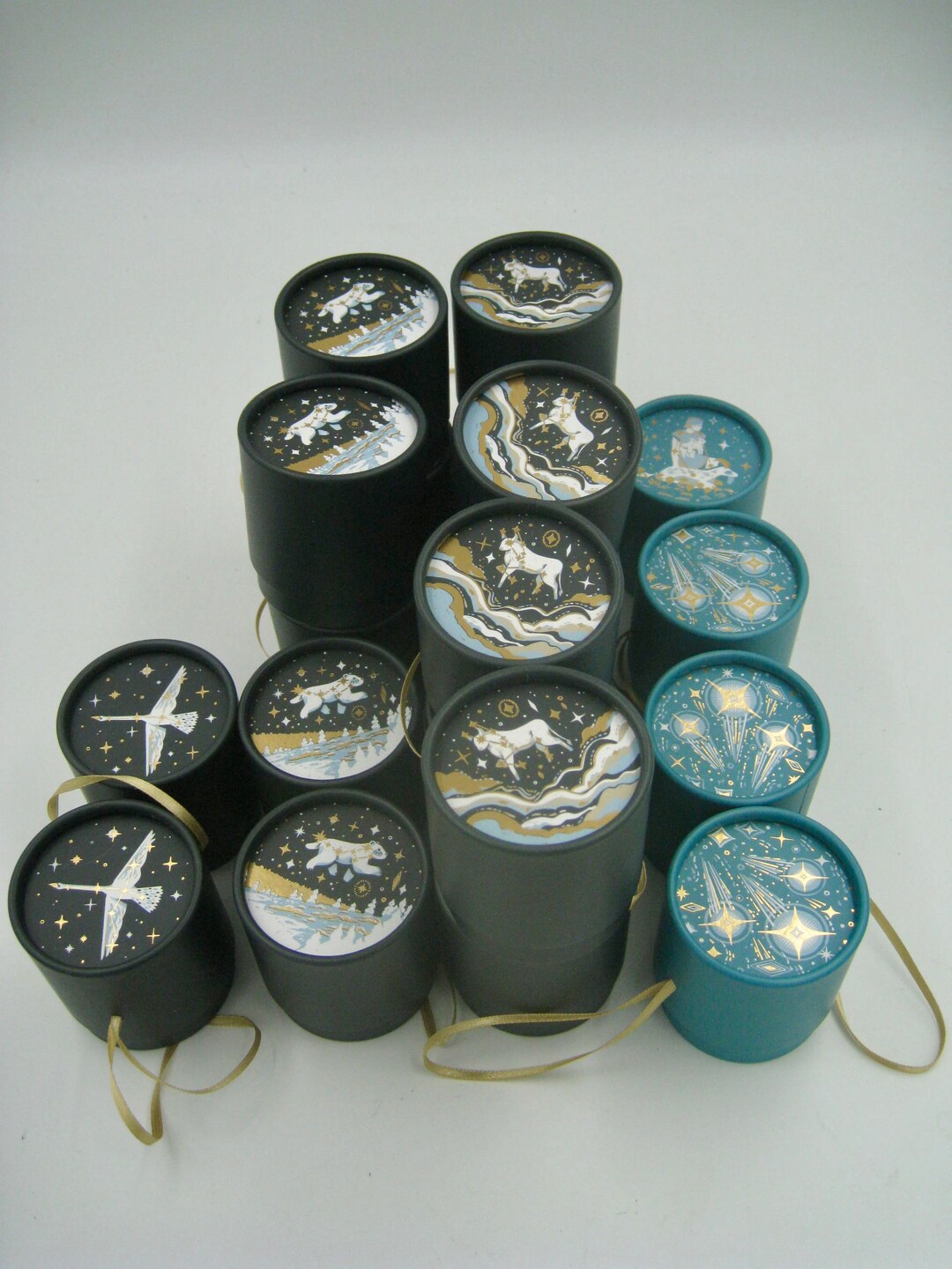 Small Gift Boxes With Ribbon for Hanging, Brand New Cylindrical, 20 in ...