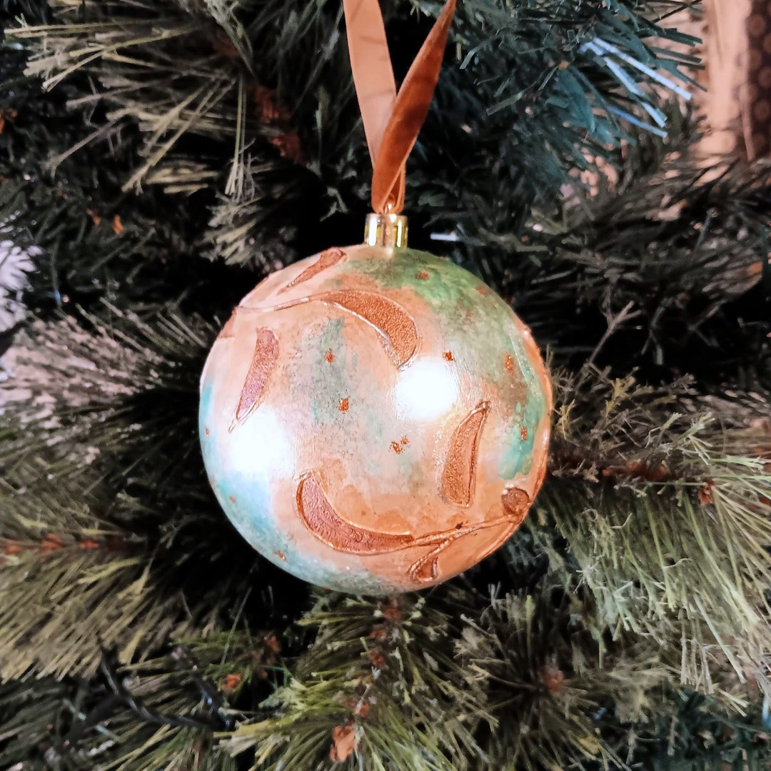 Vintage Style Large Christmas Bauble - Etsy