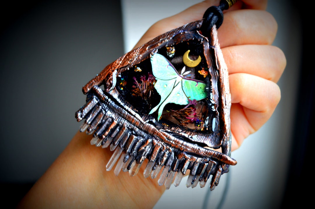 Electroformed Luna Moth Quartz Necklace: Dry Flowers & Moon Jewelry - Etsy