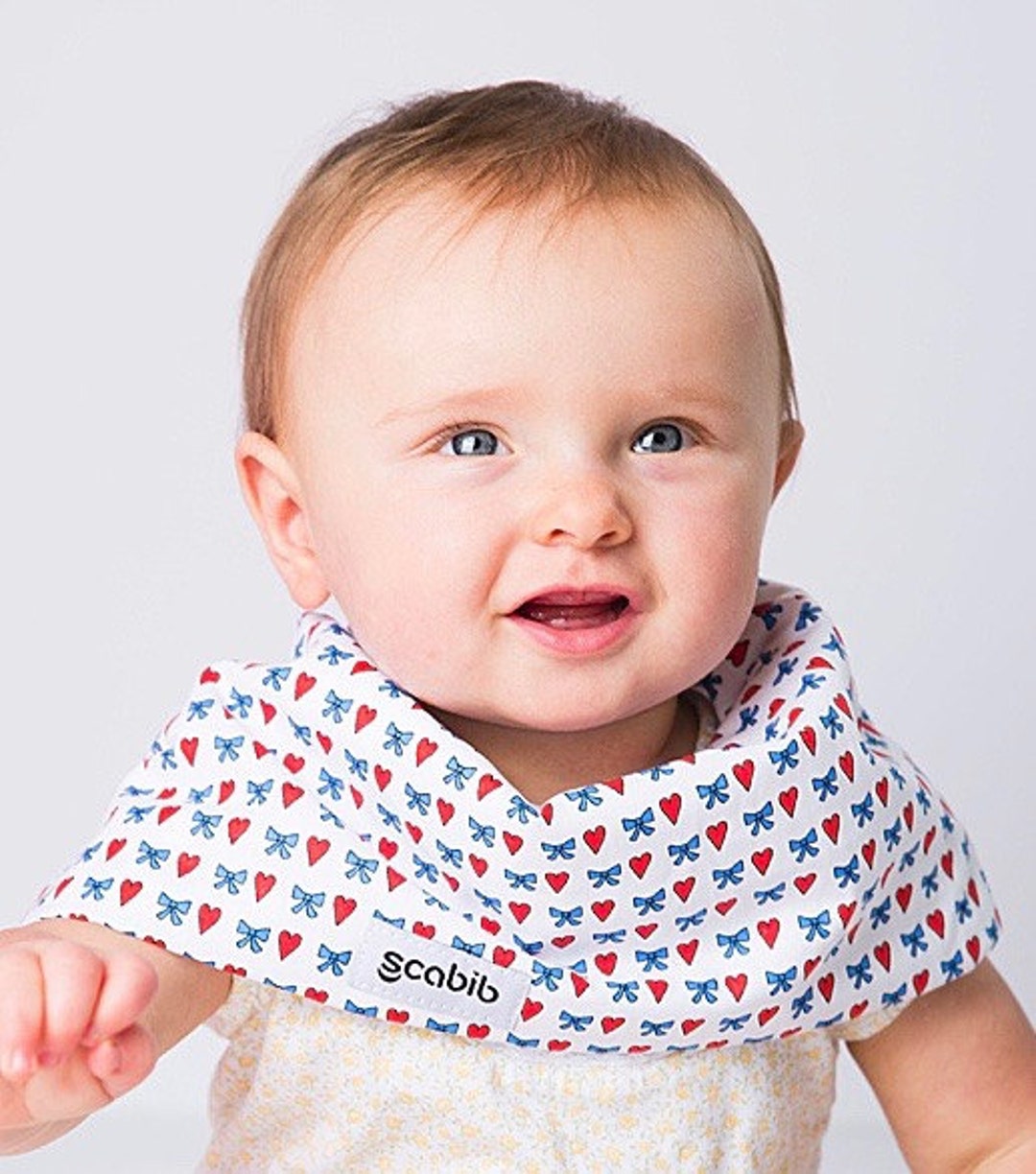 Modern Bib (paris Bows) All in One Scarf & Bib "scabib" TM for Babies ...