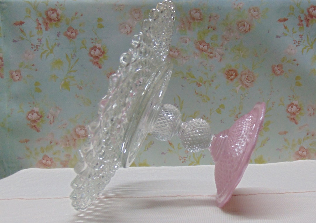 Pink Glass Cake Stand, 8" Cake Stand, Cupcake Stand, Pink Cake Pedestal ...