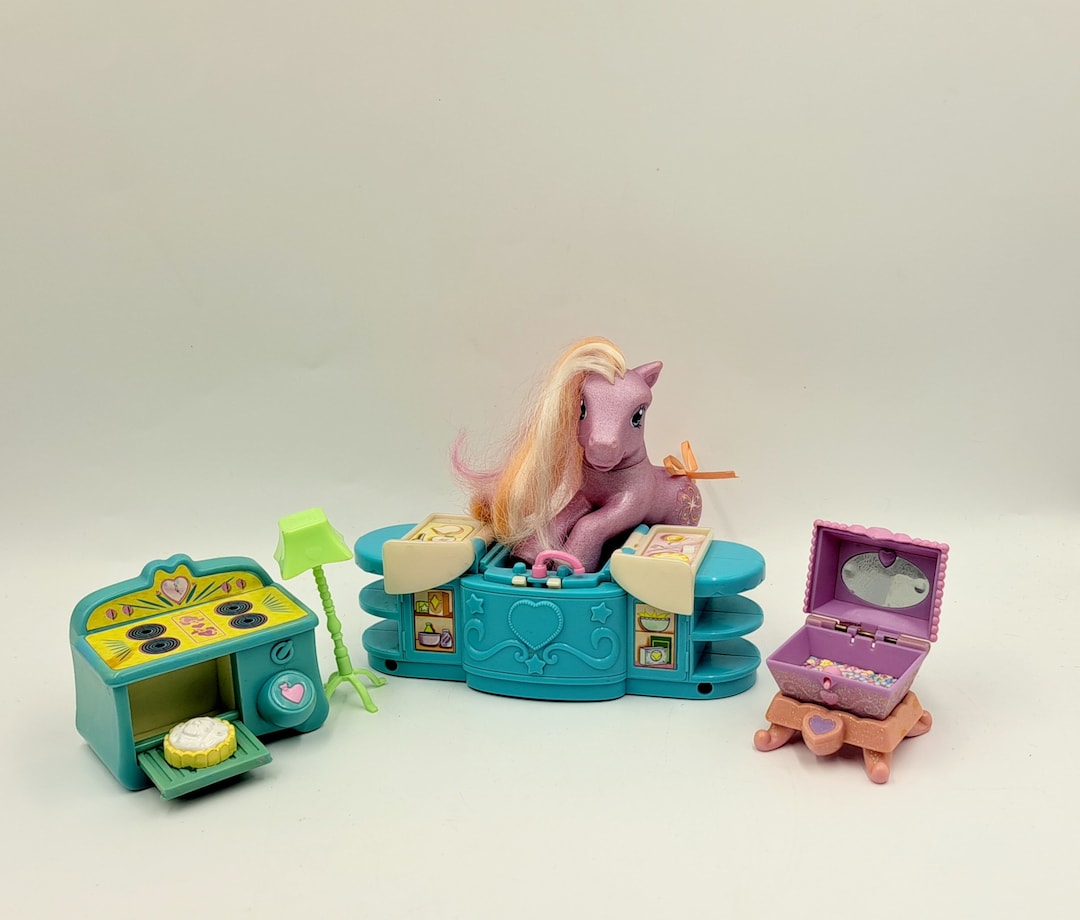 My Little Pony Furniture-celebration Furniture-magnetic Chest-g3 Mlp ...
