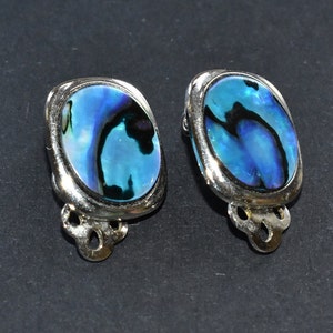 Ariki Blue Paua Shell Silver Coloured Small Vintage Clip on Earrings in ...