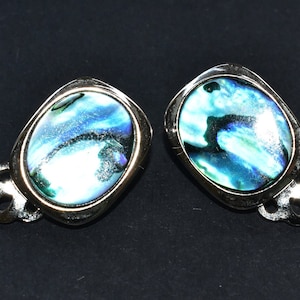 Ariki Blue Paua Shell Silver Coloured Small Vintage Clip on Earrings in ...
