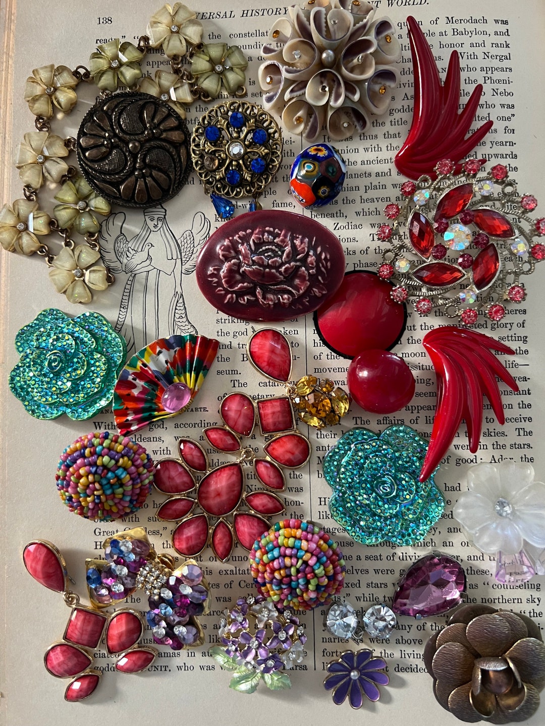 25 Piece Lot Broken Jewelry for Crafting,junk Drawer,destash Lot,single ...