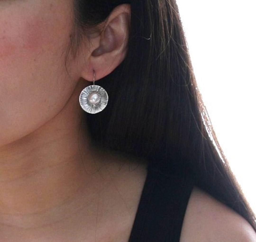 Modern Freshwater Pearl Bezel Set in Hand Hammered Sterling Silver ...