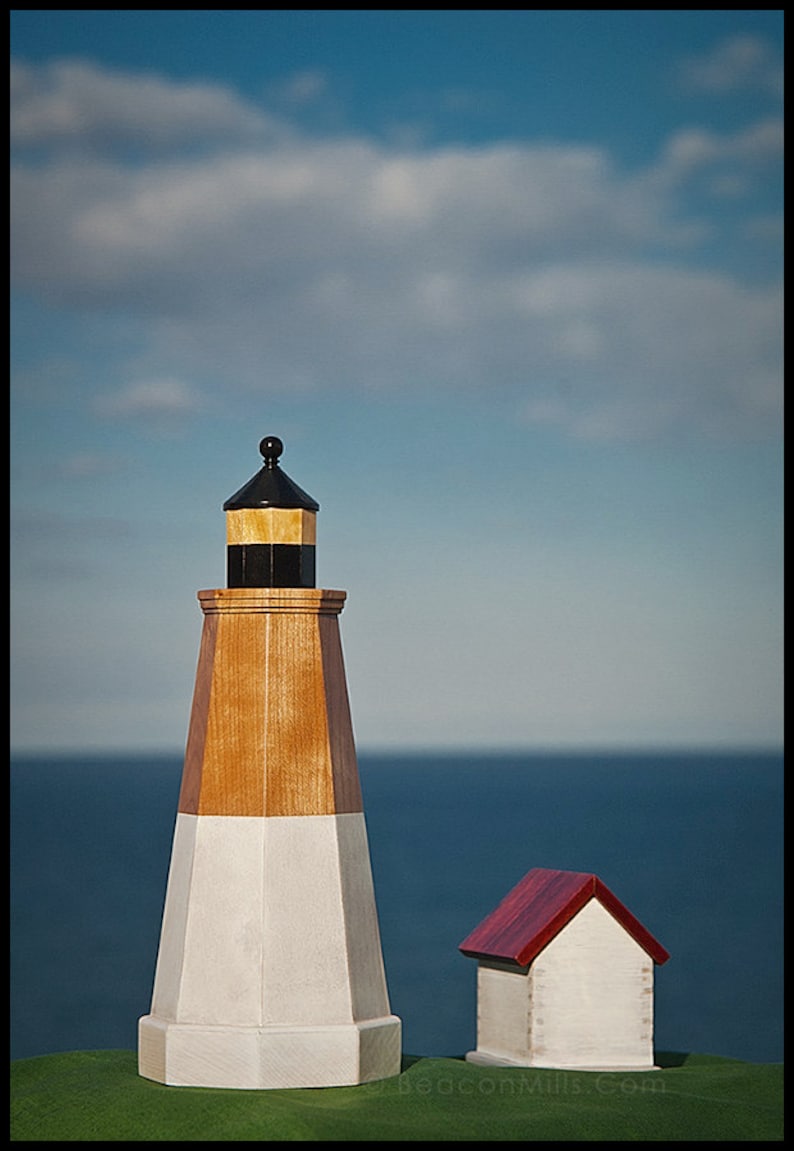 Octagonal Lighthouse Pepper Mill in American Cherry Hard Maple ...