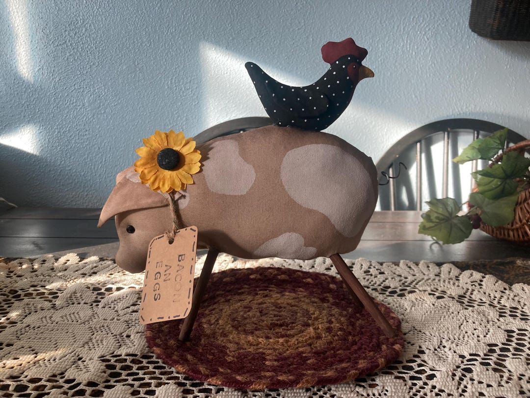 Primitive Farmhouse Bacon and Eggs Pig and Chicken Doll - Etsy