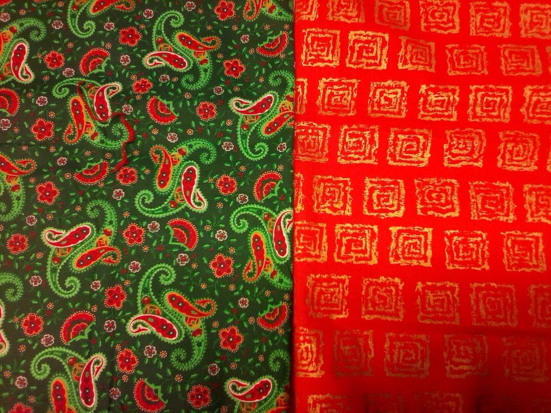 2 DOG SNOODS Holiday Been Paisley Gold Squares on Red Large Saluki ...