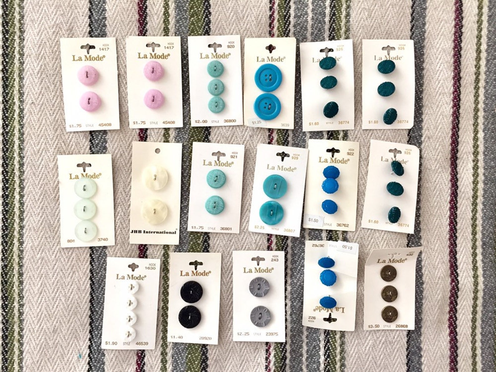 43 Vintage La Mode Buttons in Cool Blue Tones - Etsy