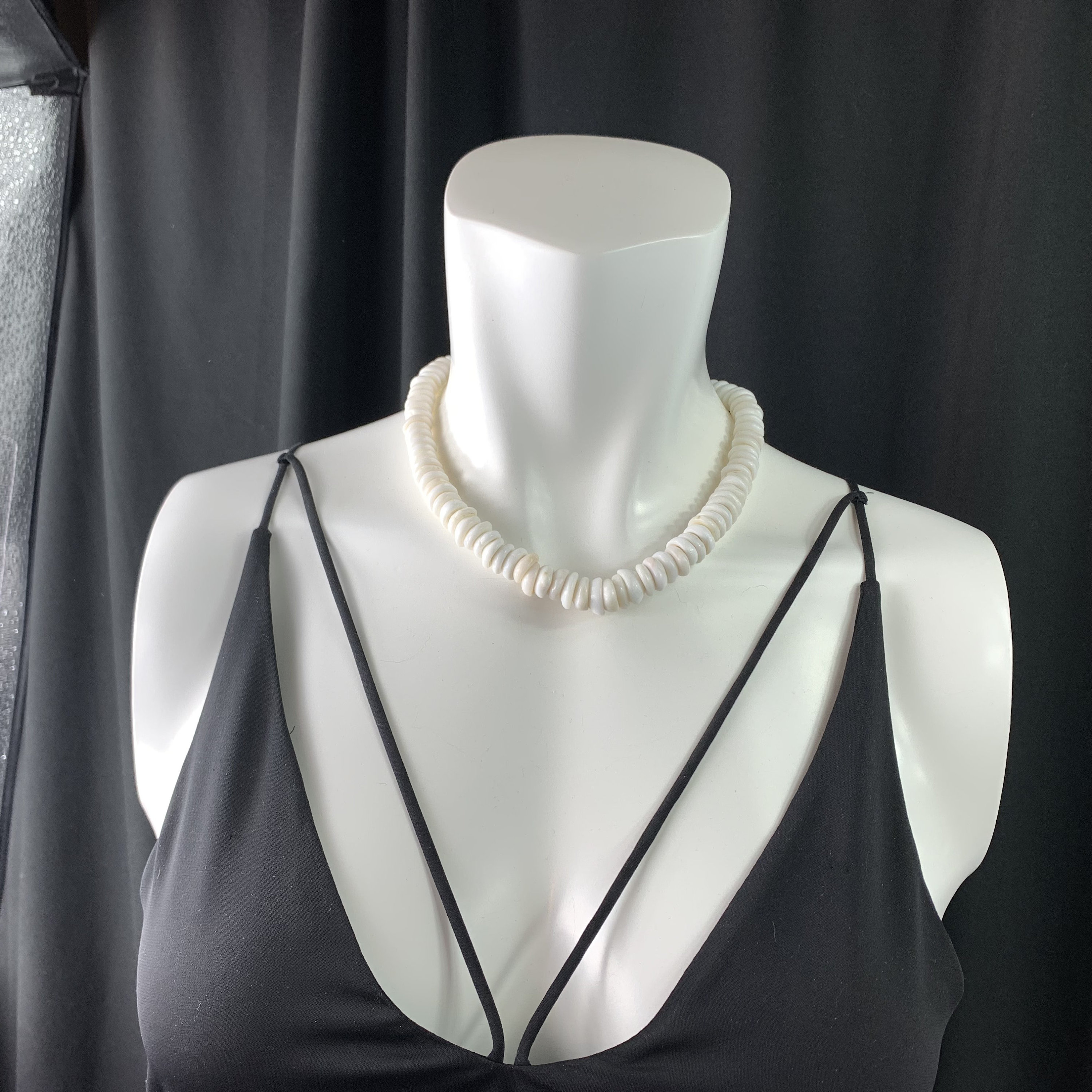 Huge Hawaiian Puka Shell Bead Necklace 87 Grams - Etsy