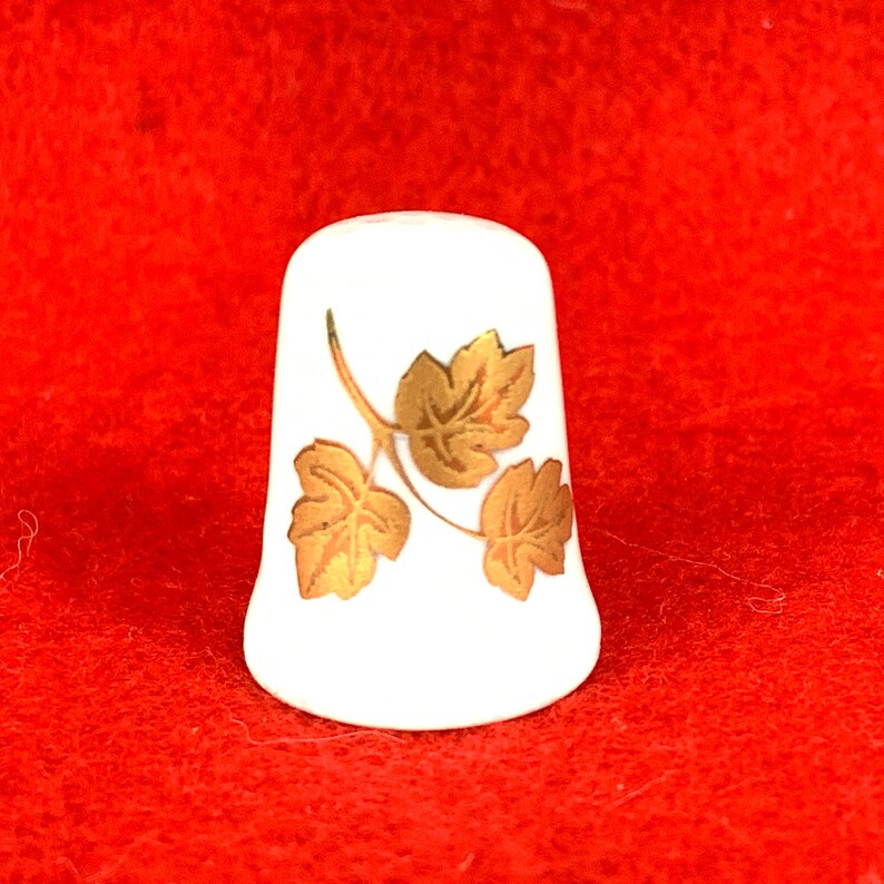 West German Porcelain Thimble, Johann Seltman Gold Leaves - Etsy