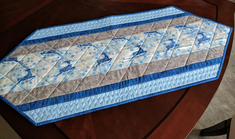 PDF Sew Fast Quilted Table Runner Pattern, the Fabric Addict - Etsy